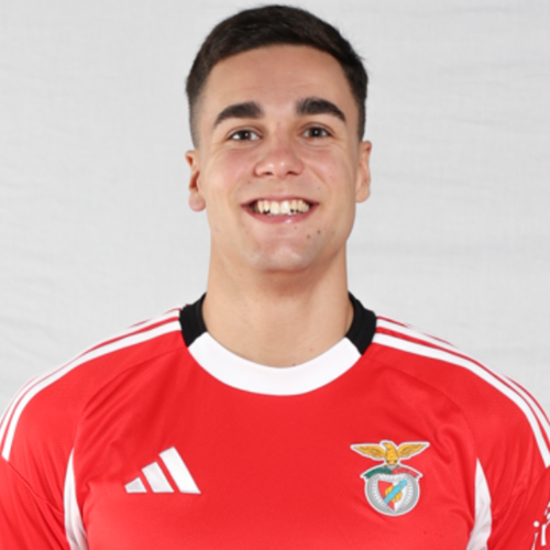 Benfica segura Zé Miranda até 2029